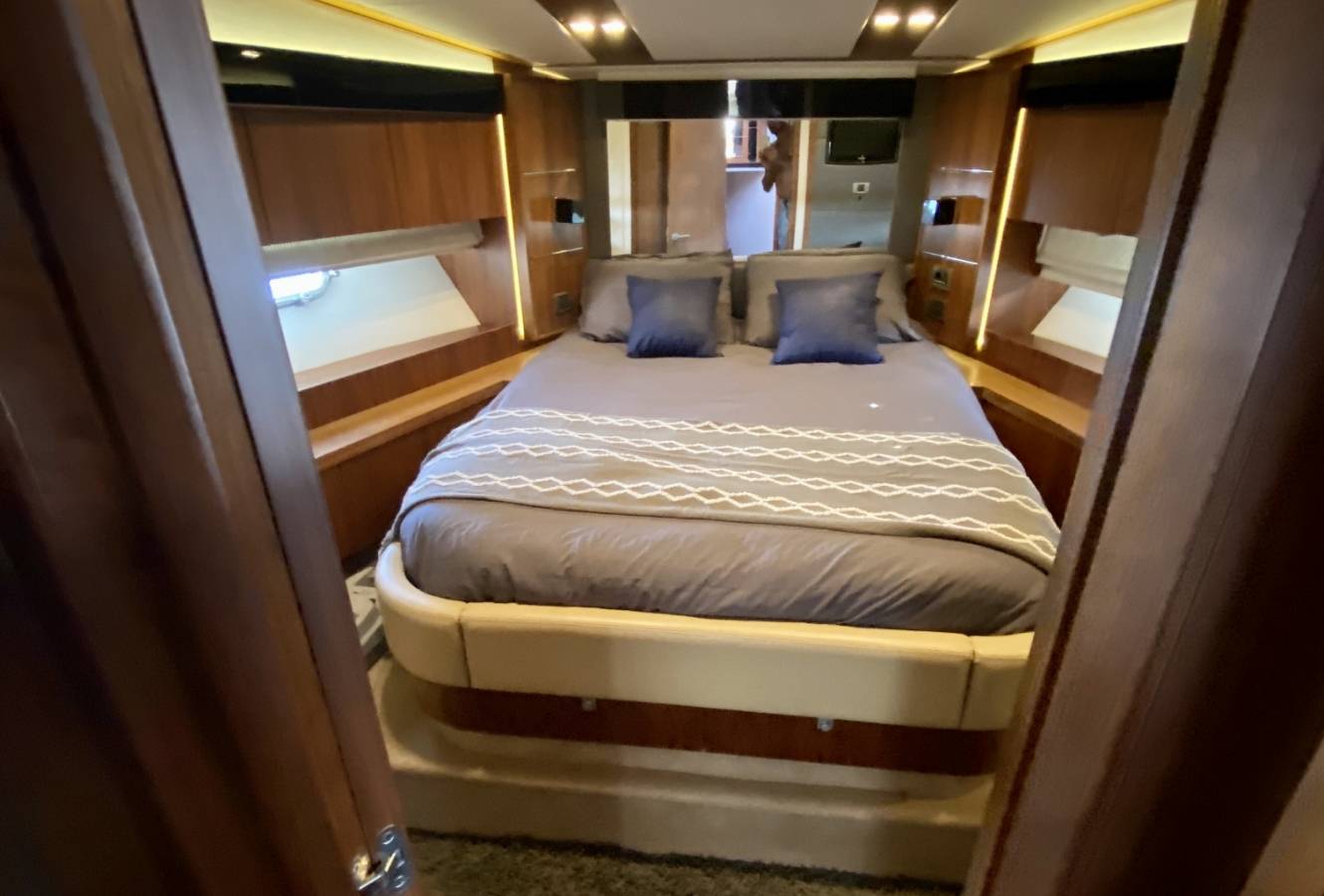 Yachts fleet - Boating Miami